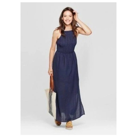 Universal Thread | Dresses | Universal Thread Navy Smocked Maxi Size ...